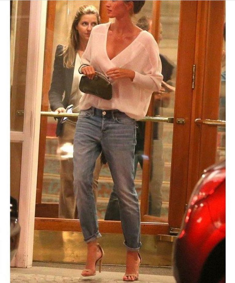 78 Beautiful Clubbing Outfits With Jeans For Ladies -GlossyU