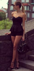 48 Best Club Outfits With Shorts To Copy In 2025 - GlossyU